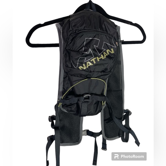 REI | Bags | Nathan Hydration Pack 5 Litters Hiking Marathon Backpack ...